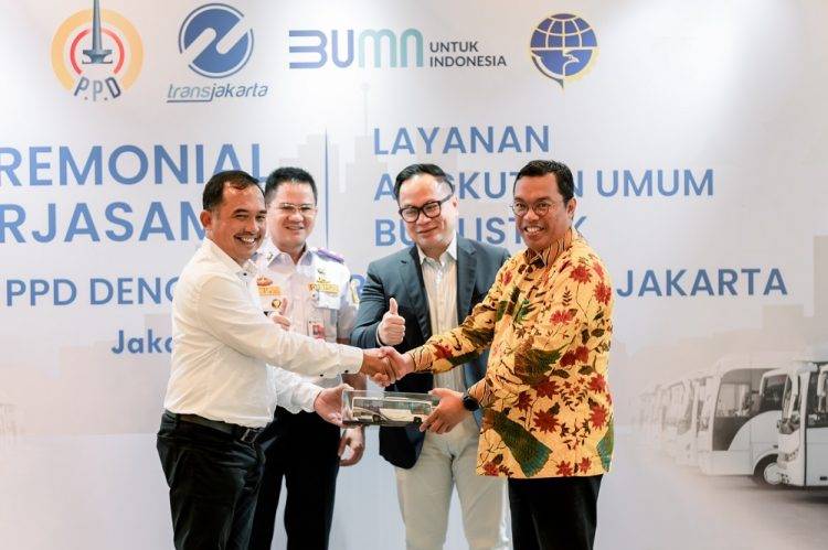 Perum PPD dan Transjakarta Kerja Sama Hadirkan 26 Bus Listrik Low Deck ...