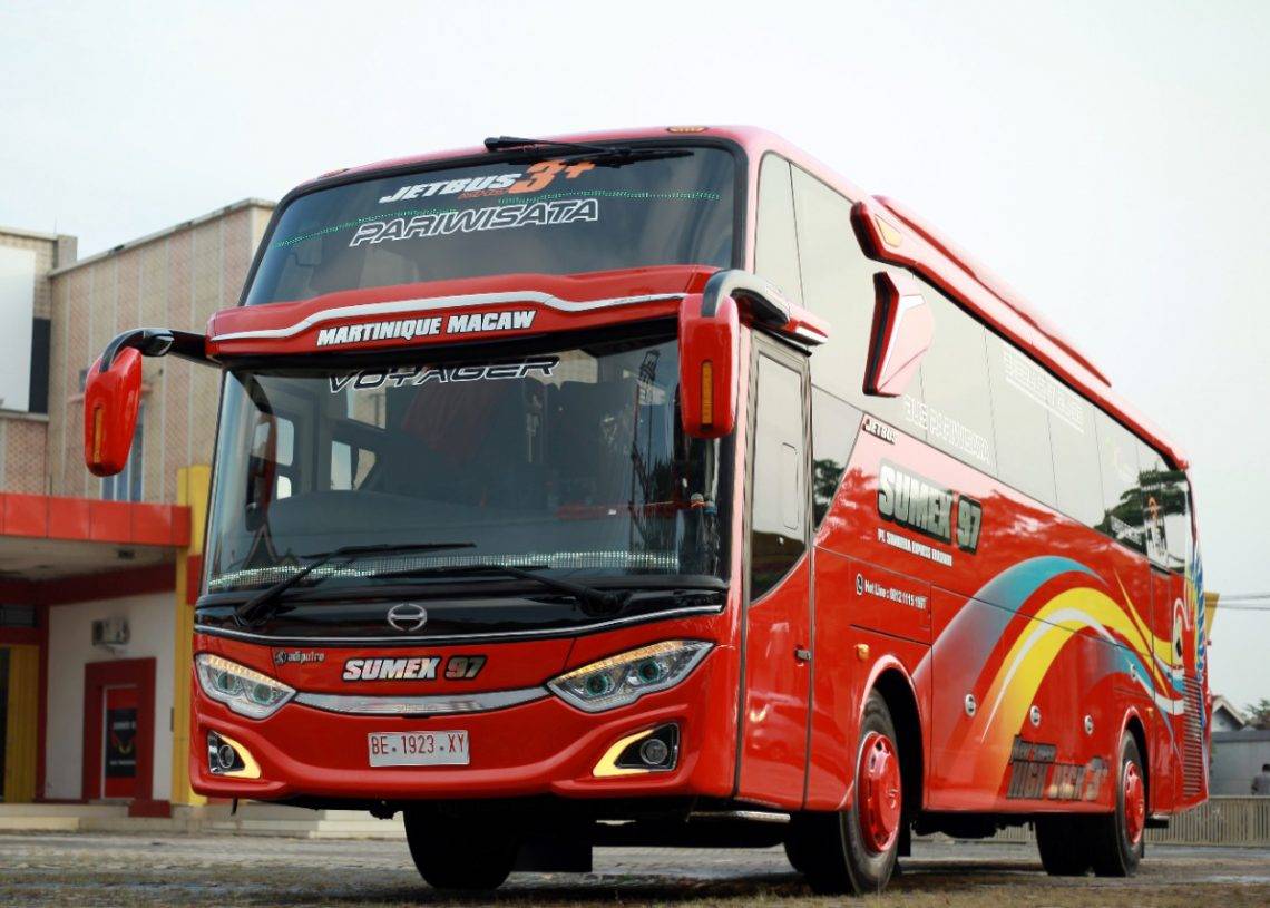 PO Putera Mulya Rilis Bus Trans Jawa Double Decker Rute Jakarta ...