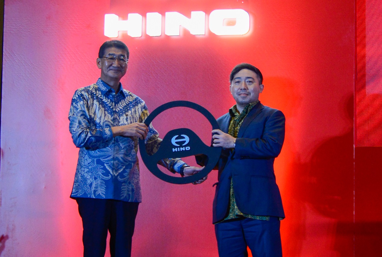 Takashi Muto, Sosok Nahkoda Baru Hino Di Indonesia – Mobil Komersial