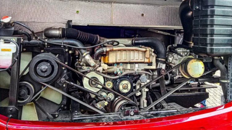 Hino RM280 STD Pimpin Pasar Bus Januari-September 2023, Begini ...
