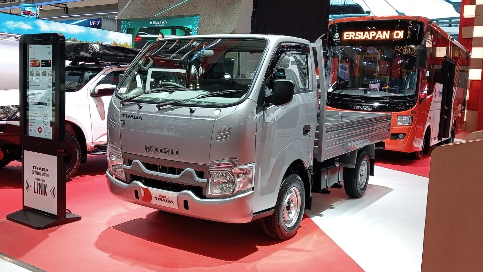 Hanya 50 Unit, Isuzu Traga 50th Special Edition Capai Lebih Dari 500 ...