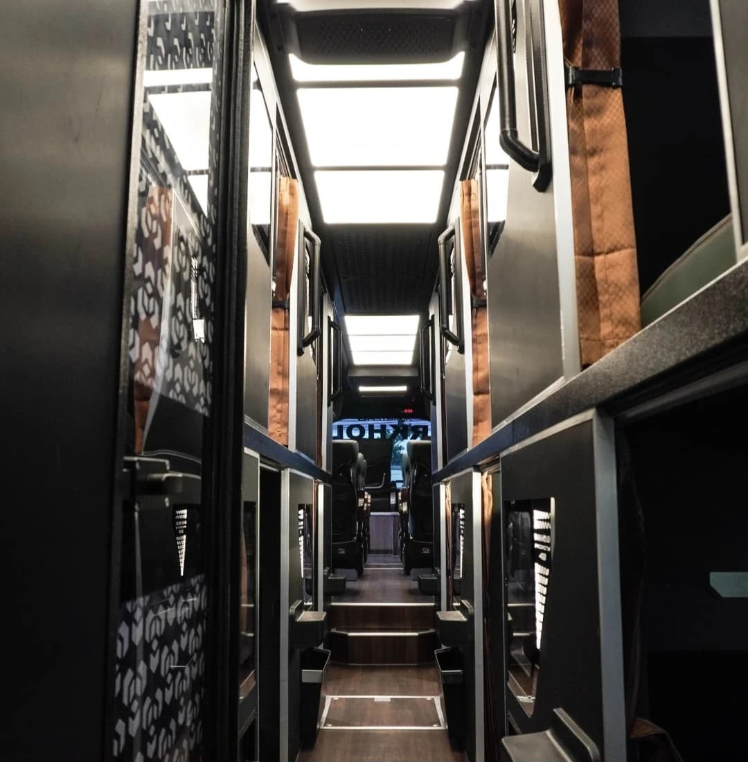 Bodi Multi Class Karoseri Tentrem Jawab Kebutuhan PO Bus yang Ingin ...