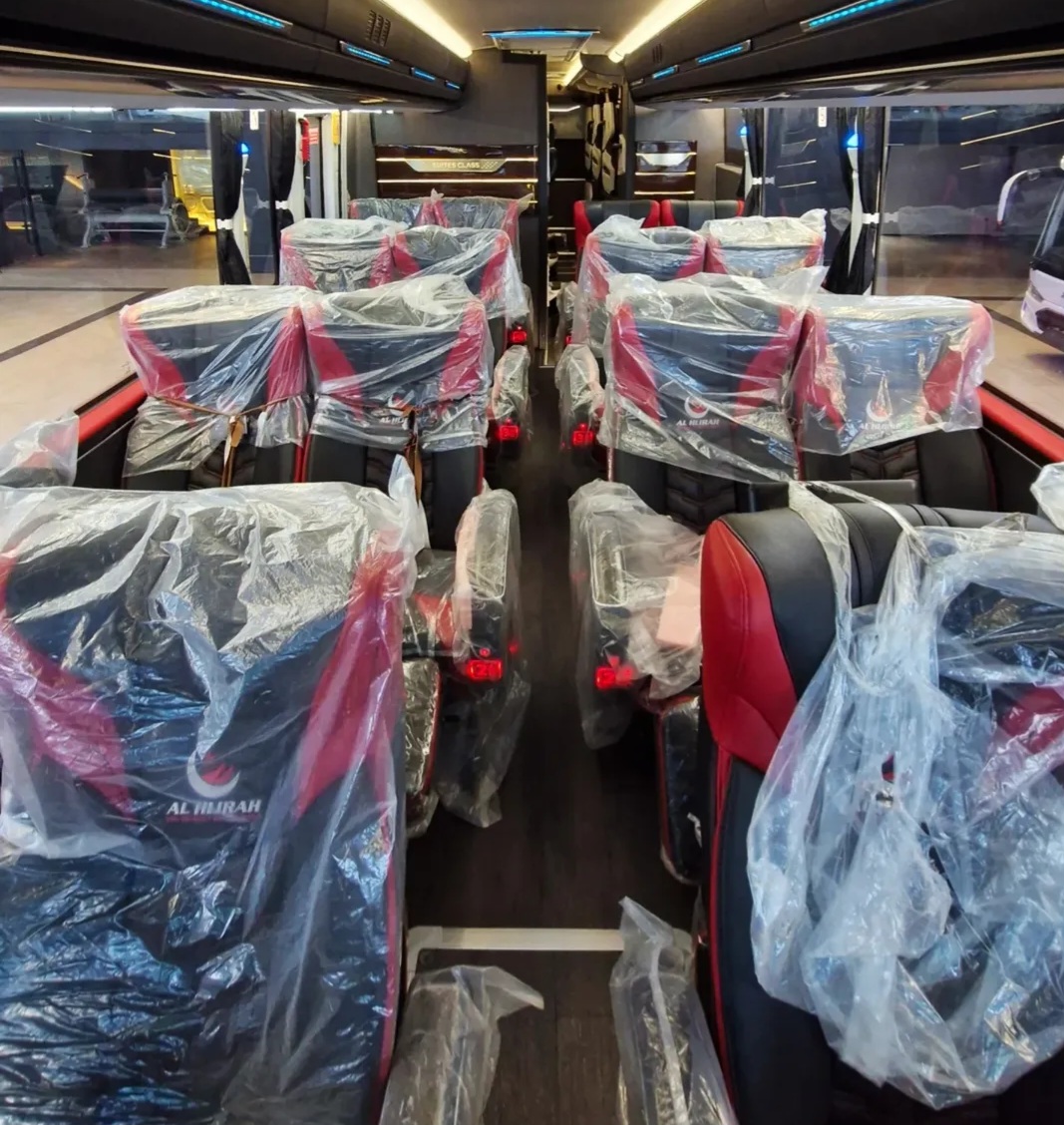 Bus Baru PO Al Hijrah Pakai Bodi Legacy SR3 Neo Suites Combi, Suguhkan ...